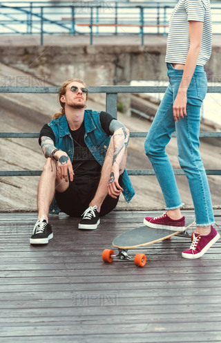 女的在胸口纹身专题模板-女的在胸口纹身图片素材下载-我图网